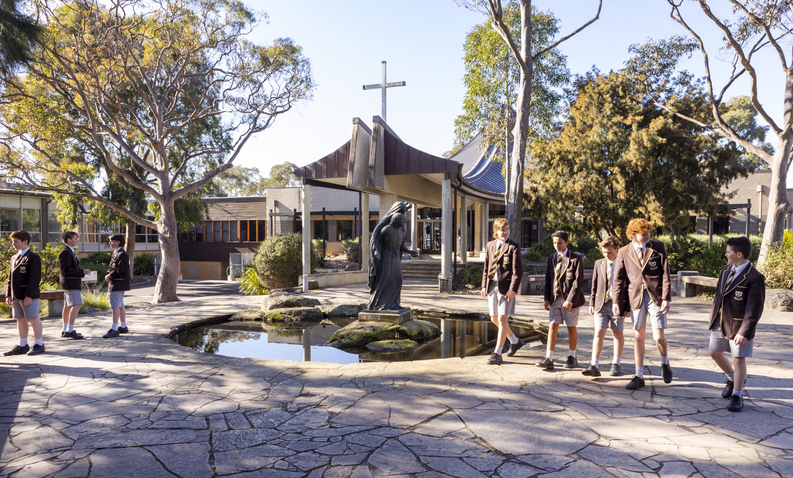 Whitefriar Magazine - Whitefriars College