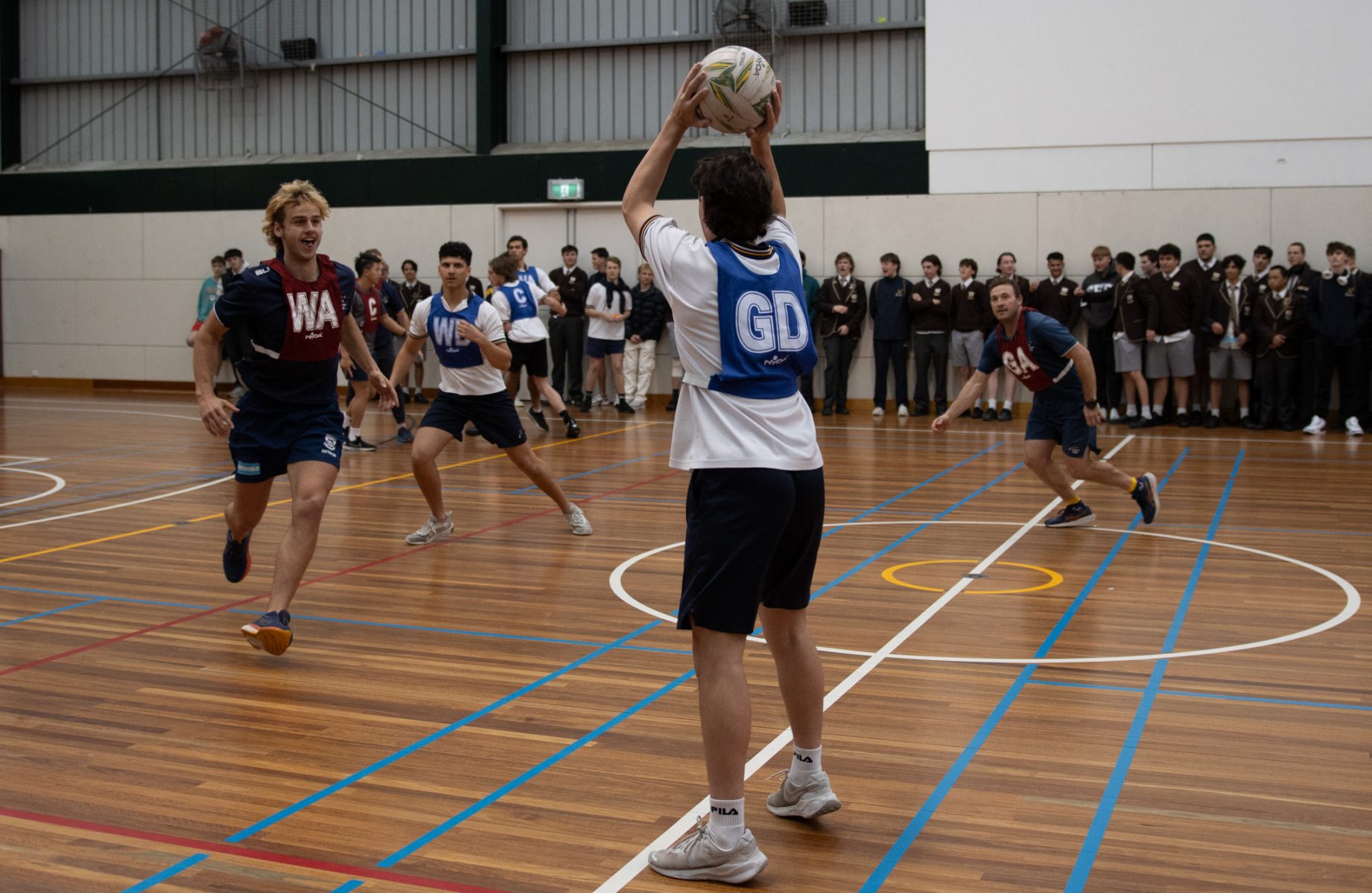 Teachers win by 1 goal! Staff v Students Netball - Whitefriars College